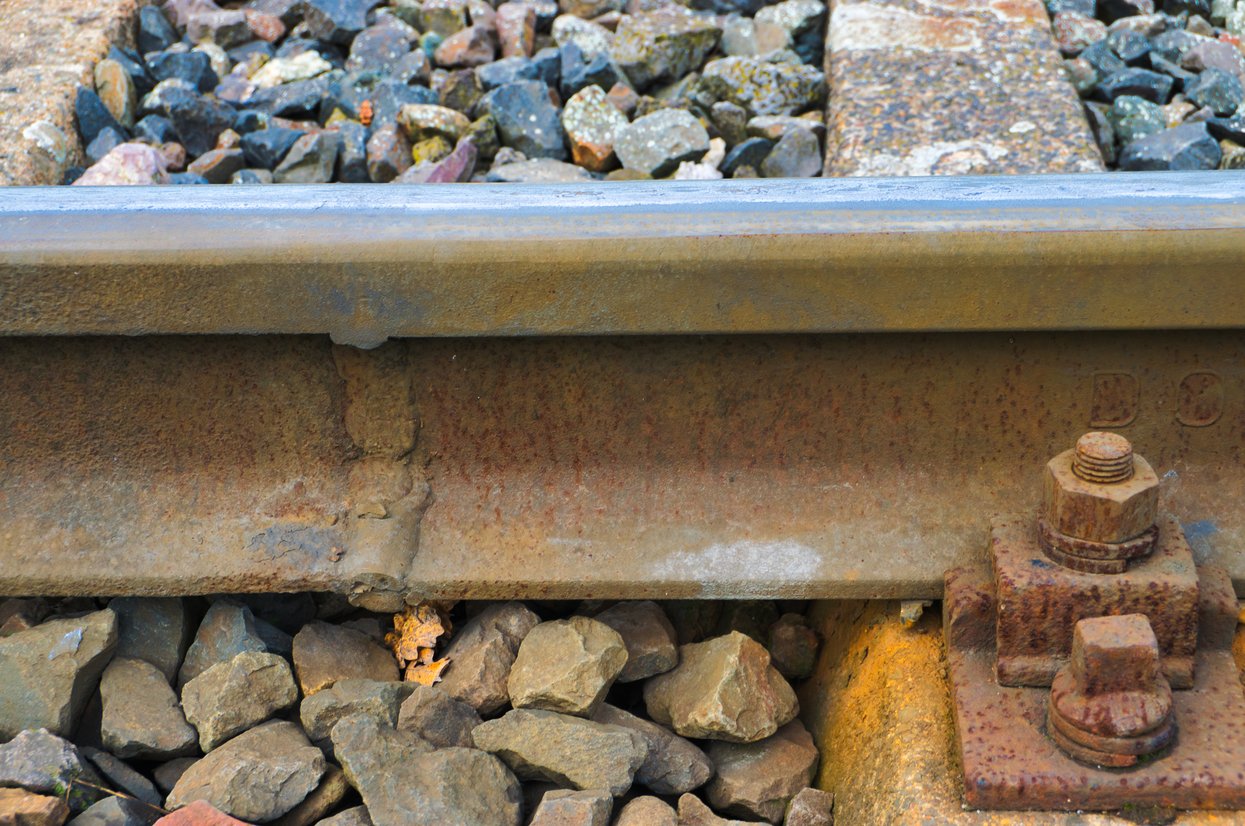 Comparison of Theoretical & Software Output for Rail Structure Interaction