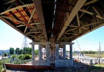 Application of Links in Bridge FE Models